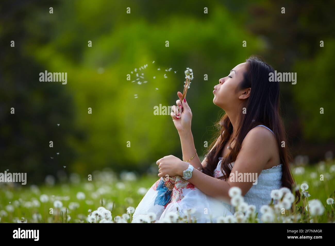 Filipino ethnicity hi-res stock photography and images - Alamy