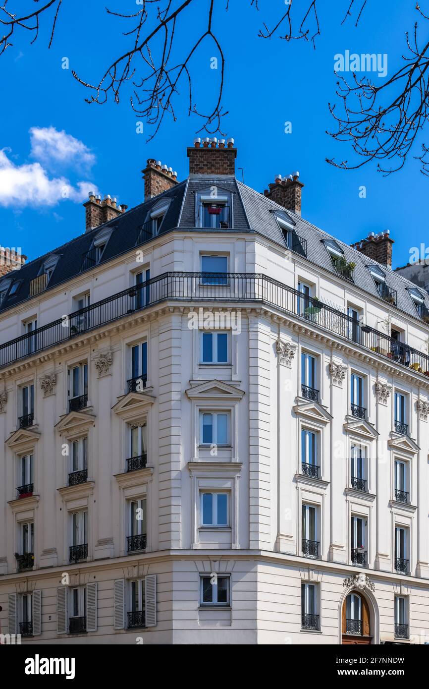 Paris beautiful building in hi-res stock photography and images - Alamy