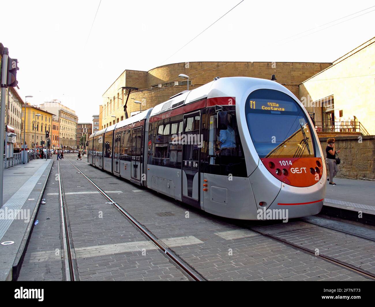 The tram in Florence, Italy Stock Photo - Alamy