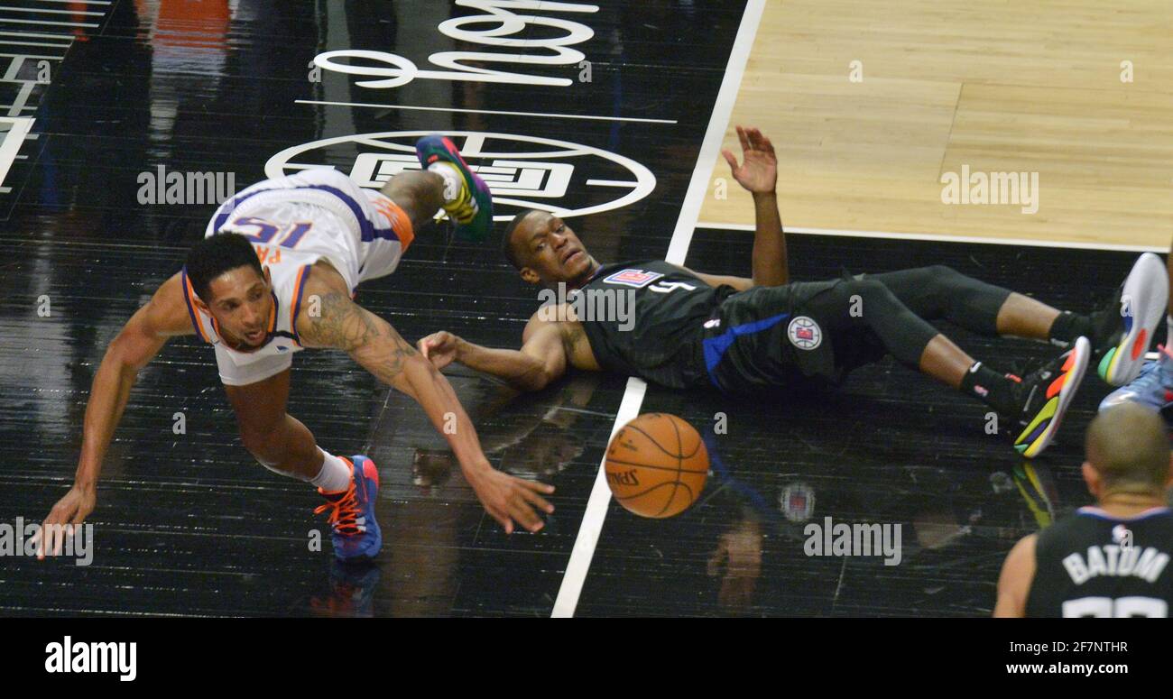 Devin booker phoenix suns hi-res stock photography and images - Alamy