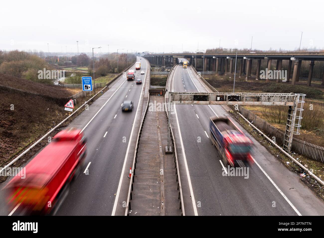 Raised motorway hi-res stock photography and images - Alamy