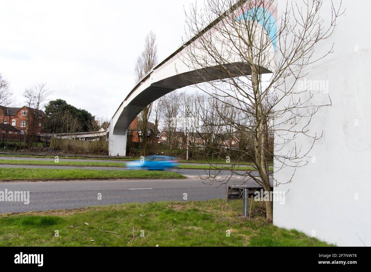 Footbridge over the Expressway in West bromwich, West Midlands, England ...