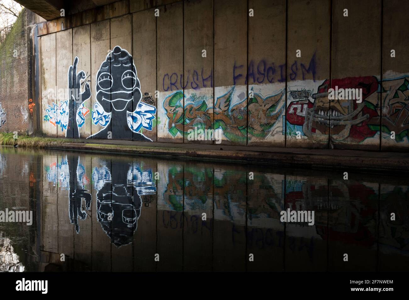 Inner City Graffiti Stock Photo - Alamy