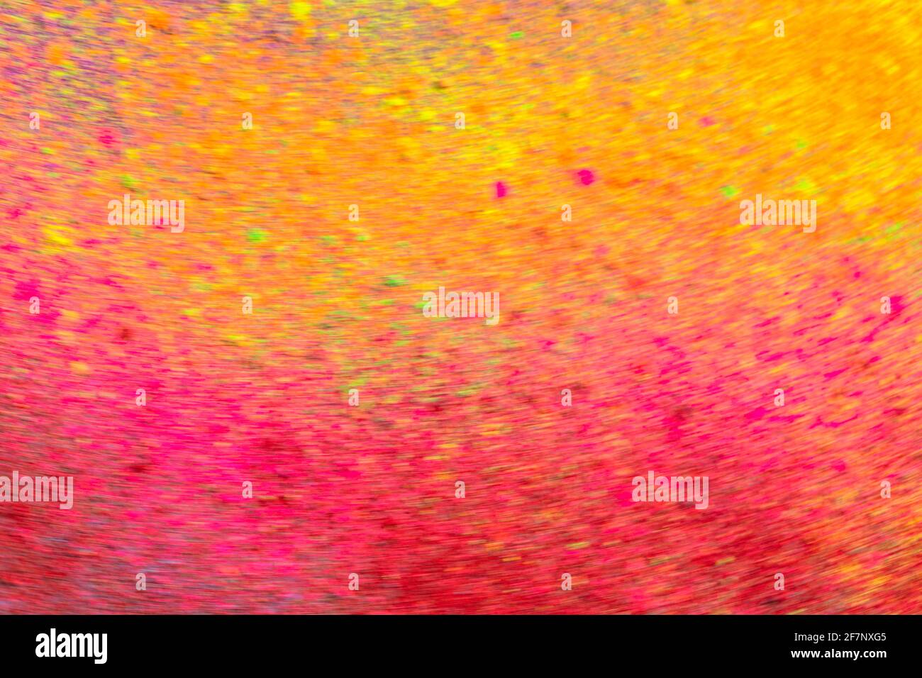 Capturing fast-moving color images using a long exposure Makes the ...