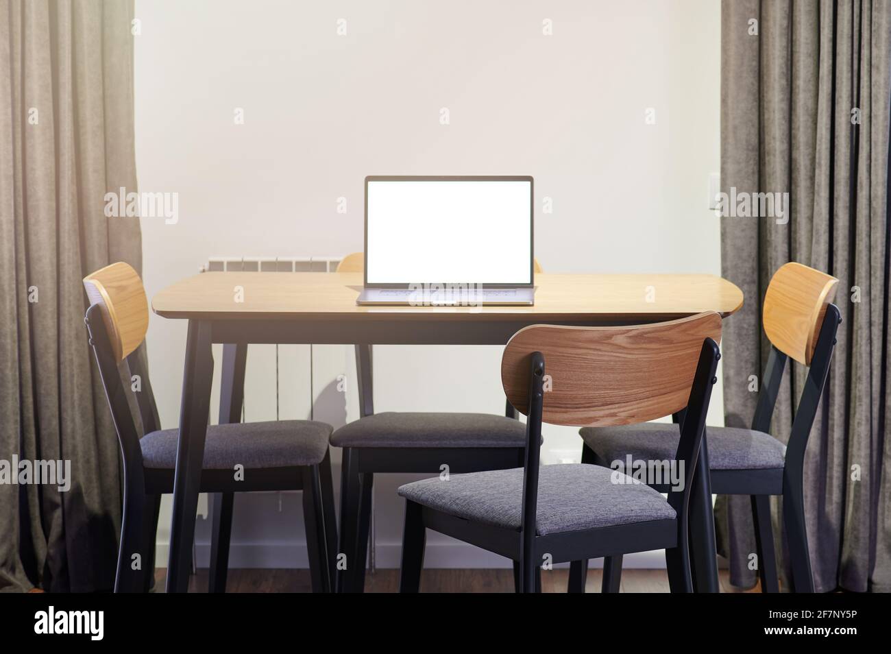 Device workspace hi-res stock photography and images - Alamy