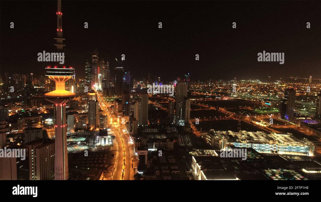 Kuwait city streets hi-res stock photography and images - Alamy