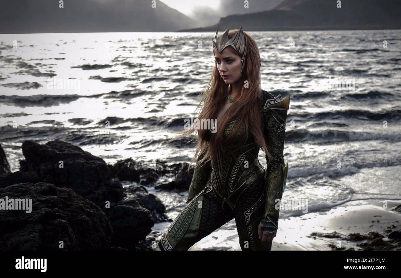 Amber Heard In Justice League 2017 Directed By Zack Snyder Credit