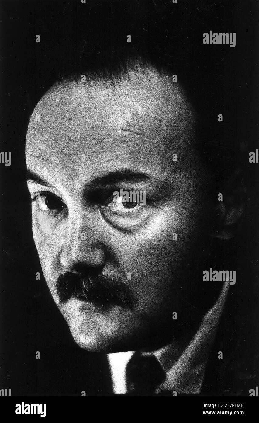 George galloway labour mp hi-res stock photography and images - Alamy