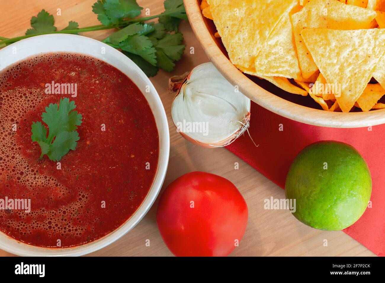 Tortilla chips and salsa Stock Photo - Alamy
