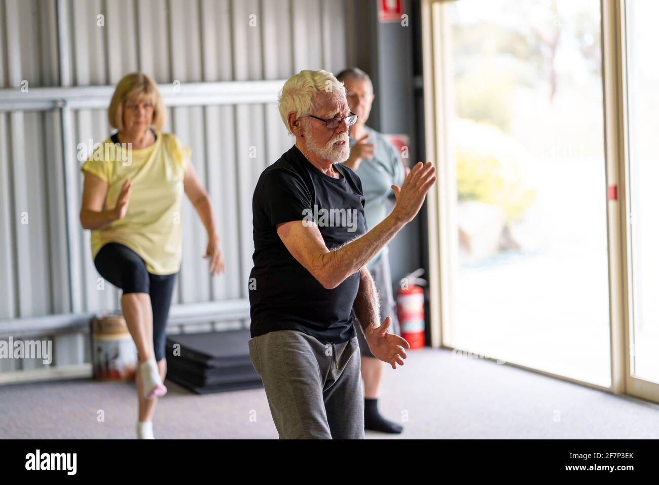 Fitness for elderly hi-res stock photography and images - Alamy