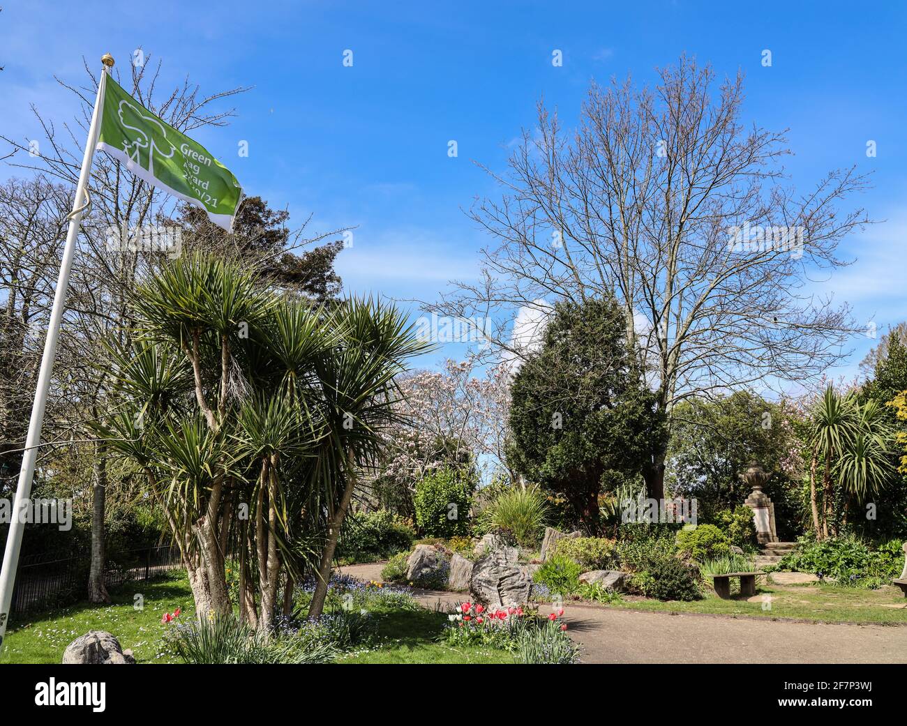 A Green Flag 2020 to 2021 proudly flies at Devonport Park Plymouth in ...