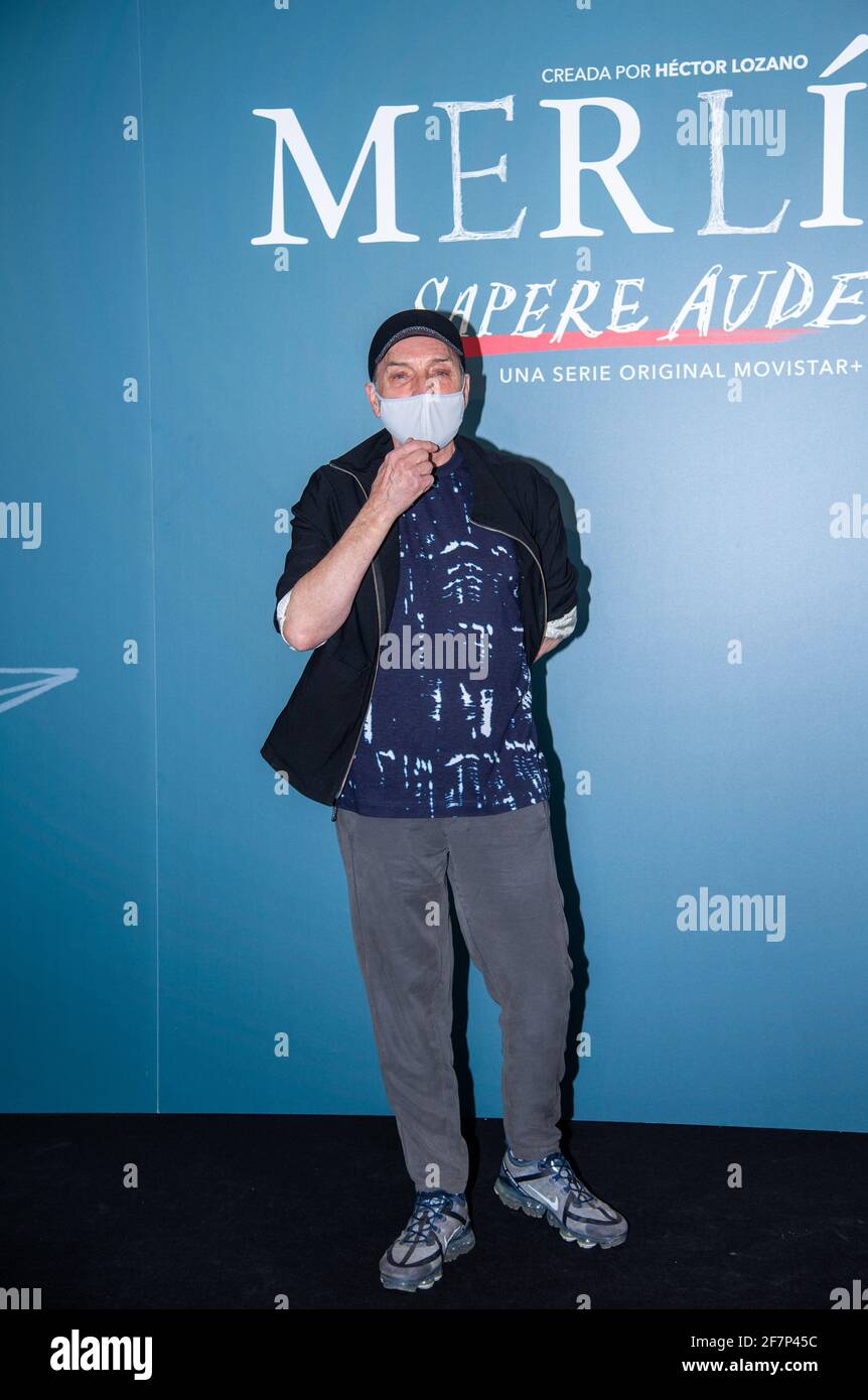 Eusebio Poncela en Barcelona en el estreno de Merlín Sapere Aude 2021 ...