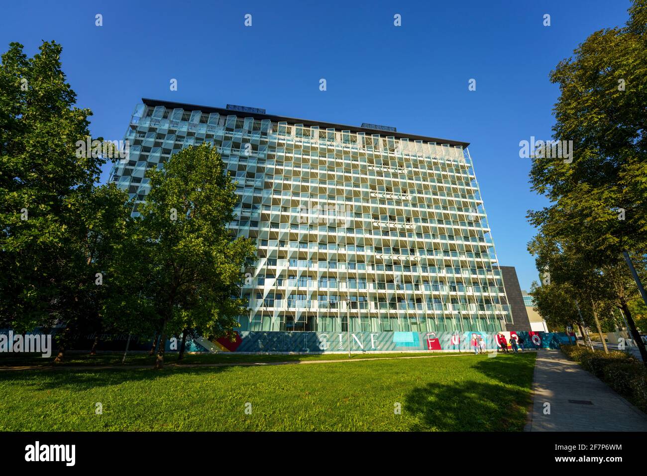 Milan, Lombardy, Italy: modern office building near Bosco Verticale and ...