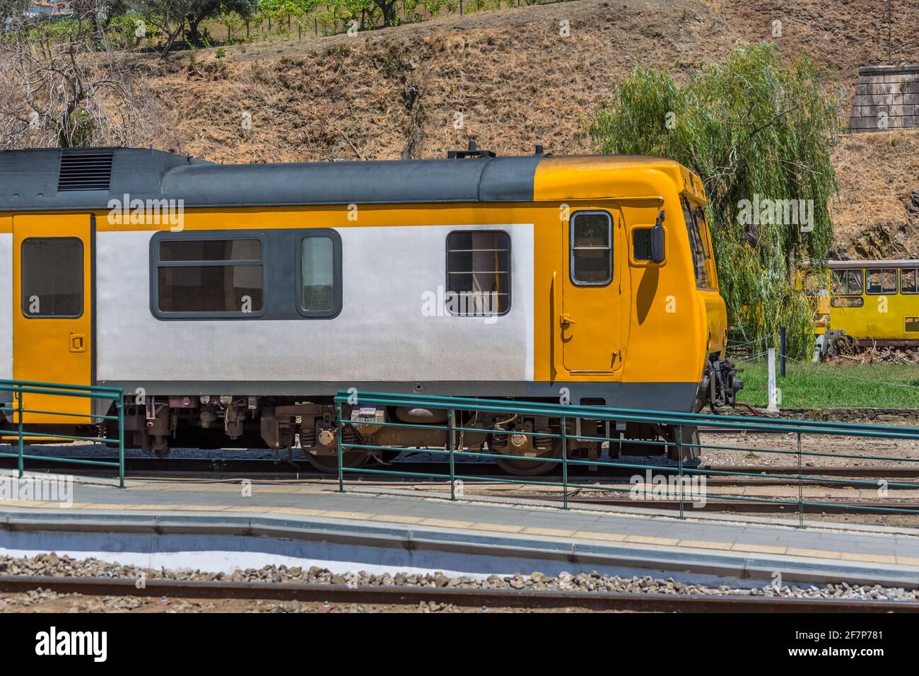 Front view of a regional train, typical of the Portuguese train network ...