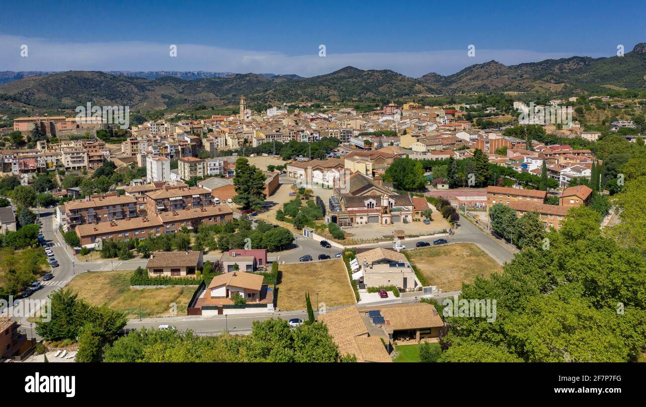 Aerial view of the city of Falset and its surroundings (Priorat ...