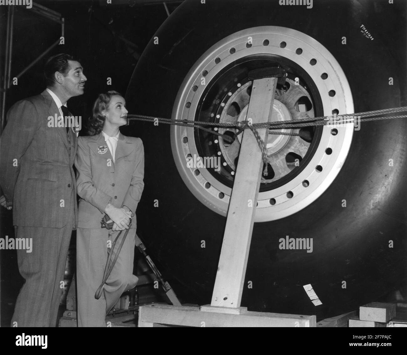 CLARK GABLE and his Wife CAROLE LOMBARD 1941 press photo visiting the ...