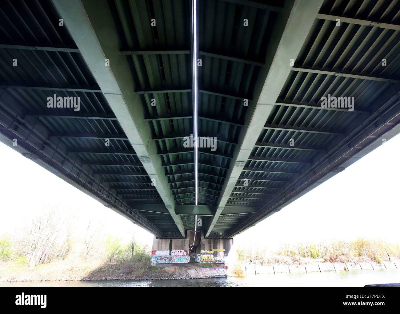 Herne, Germany. 09th Apr, 2021. The photo shows the bridge on the A43 ...