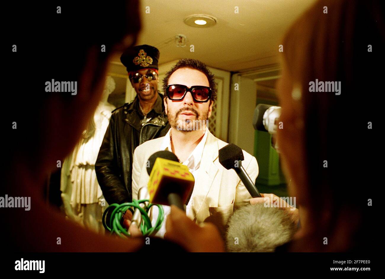 Dave stewart hi-res stock photography and images - Alamy