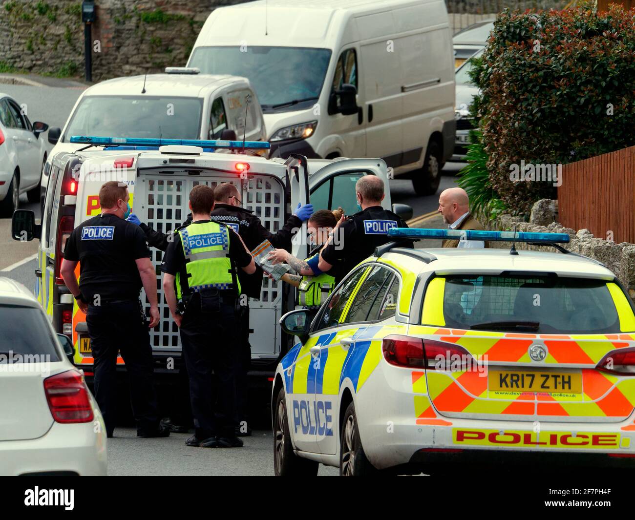 Transport and undercover police pounce on suspects in Newquay Cornwall ...