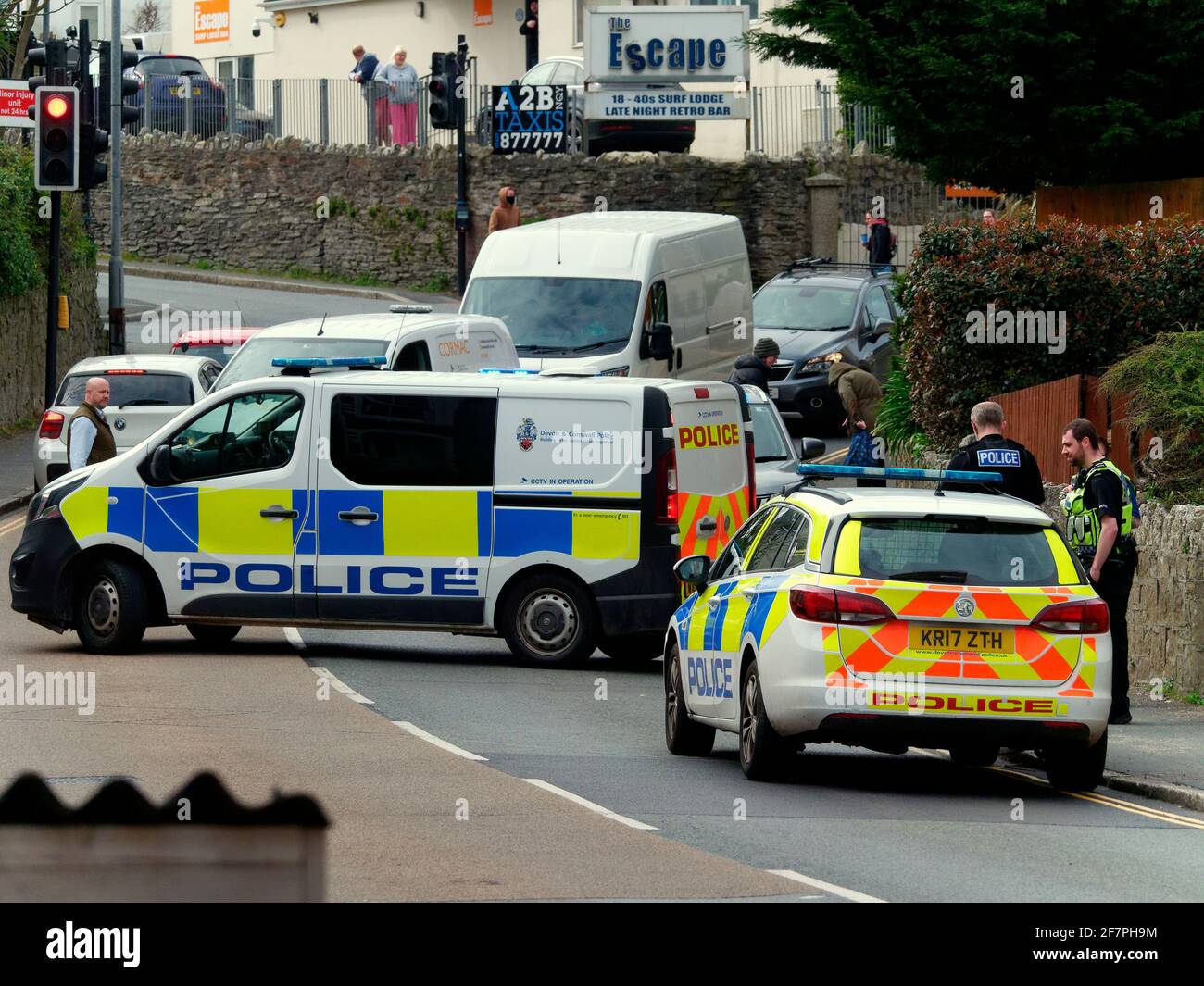 Transport and undercover police pounce on suspects in Newquay Cornwall ...