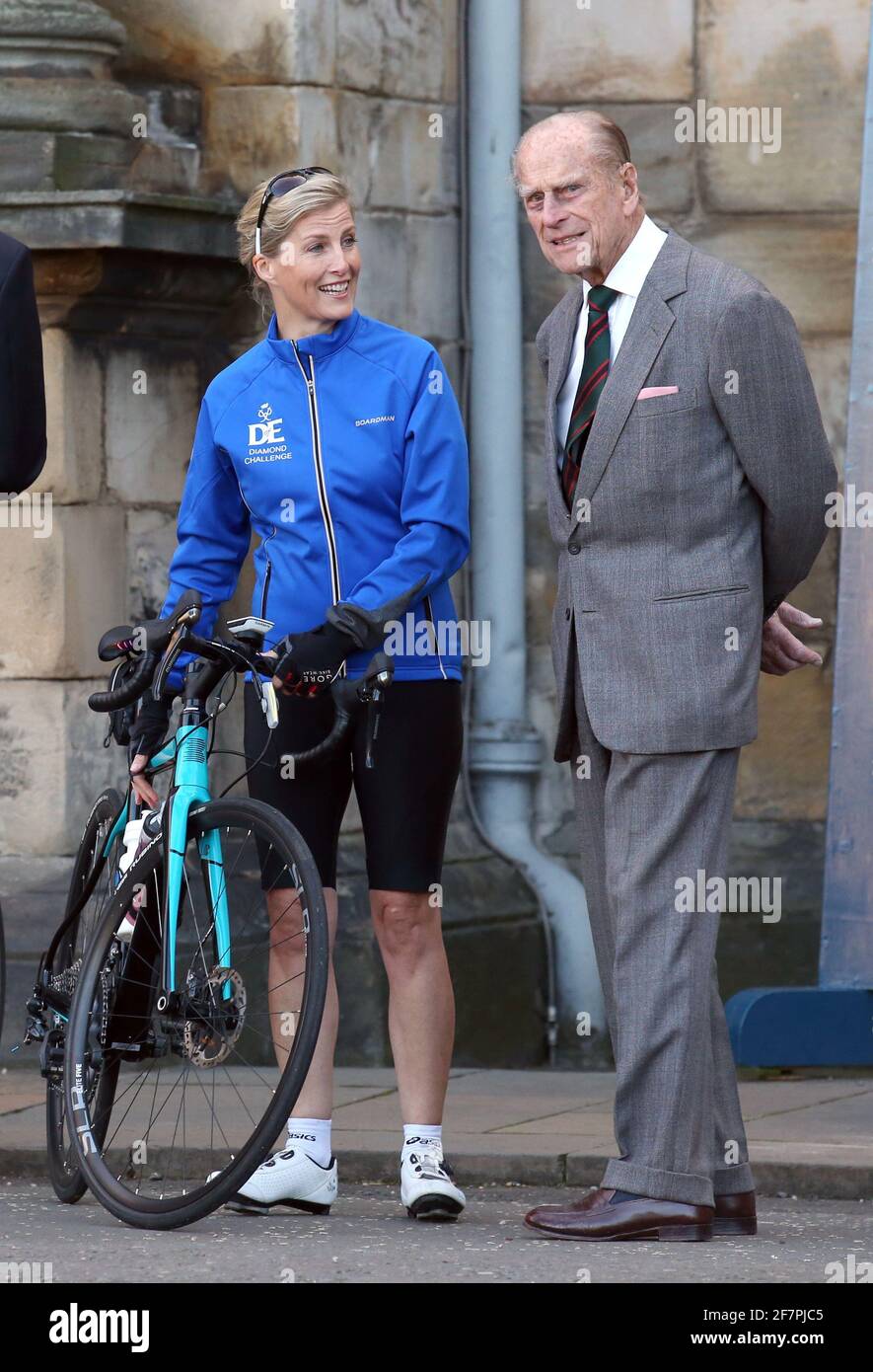 Prince philip dofe award hi-res stock photography and images - Alamy