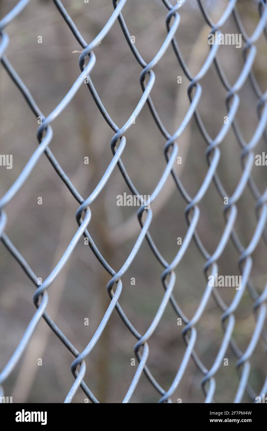 Diamond mesh fence hi-res stock photography and images - Alamy