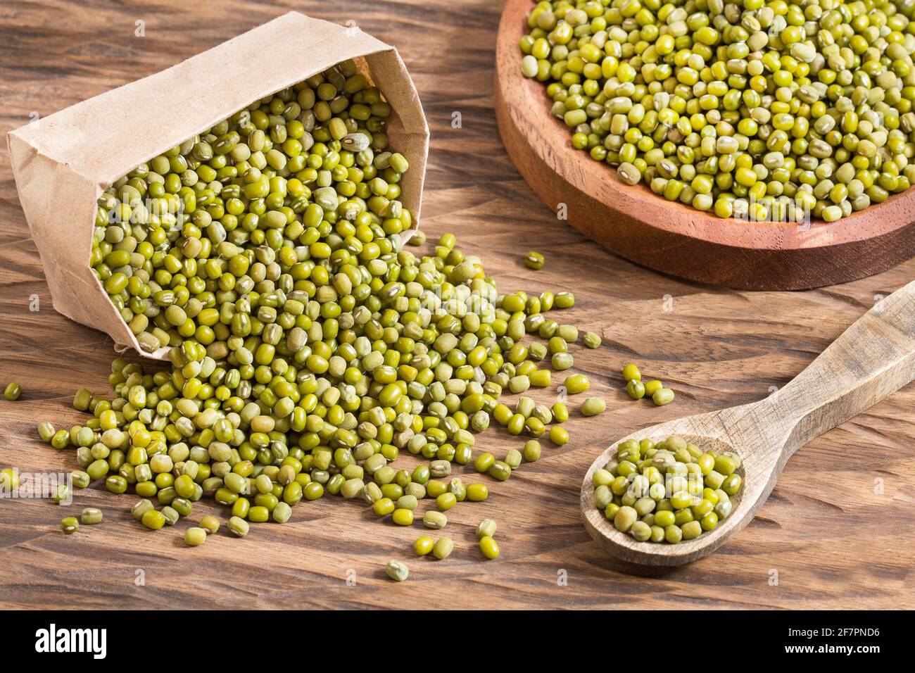 Green moong dal hi-res stock photography and images - Alamy