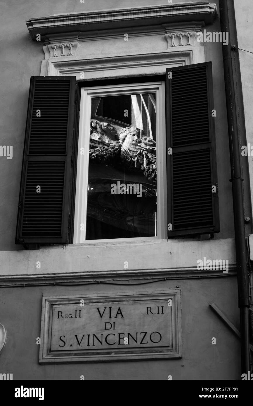 Views of roman window from streets. Rome, Italy Stock Photo - Alamy