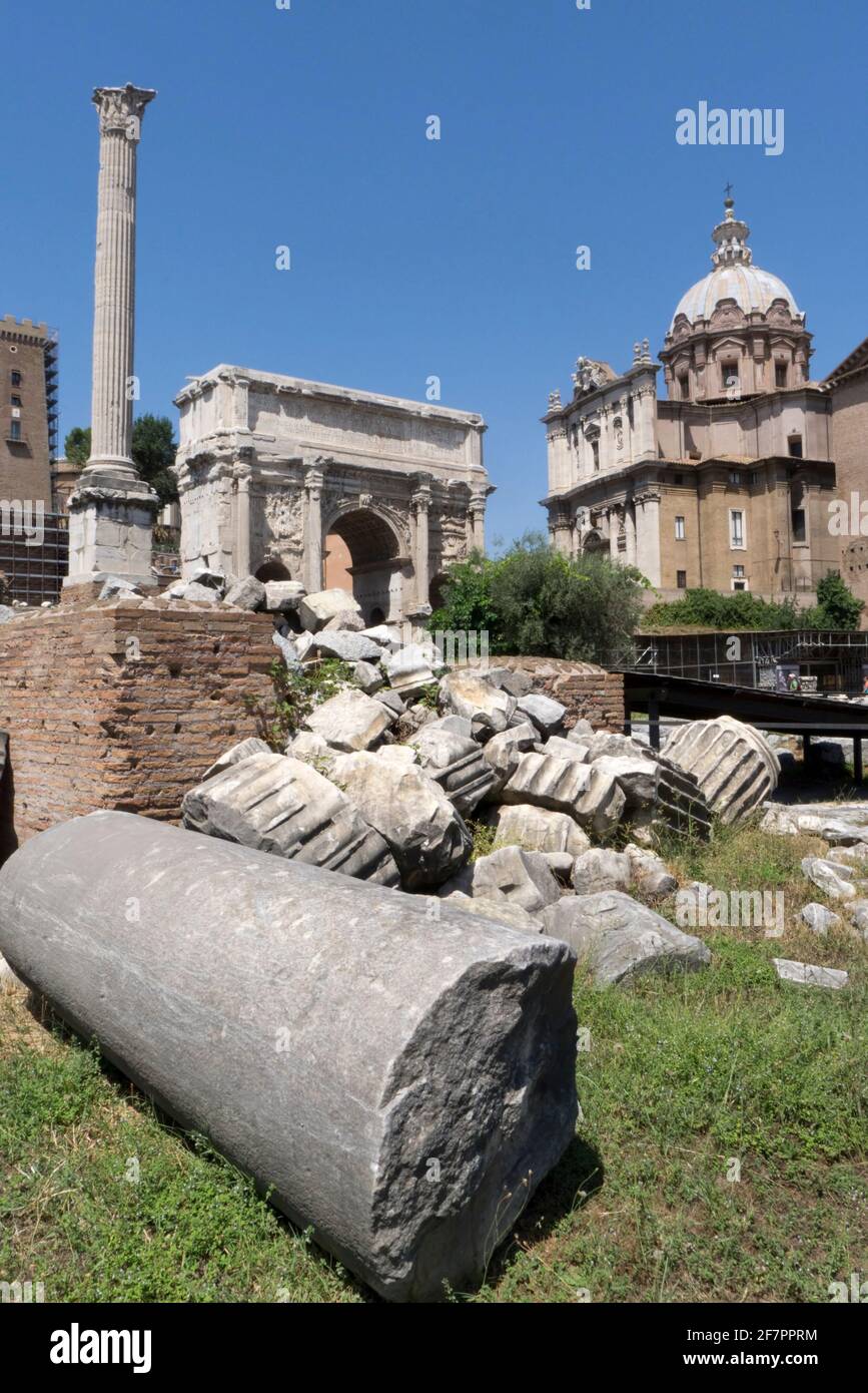 Column of Phocas & Arch of Septimius Severus In The Roman Forum In Rome ...