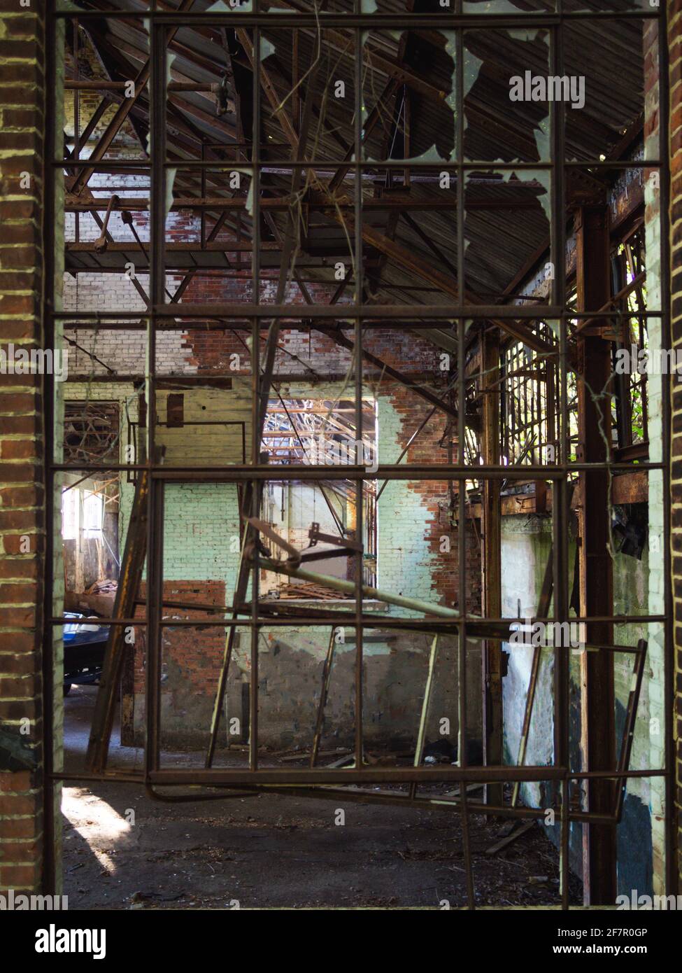 Metal frame window interior hi-res stock photography and images - Alamy