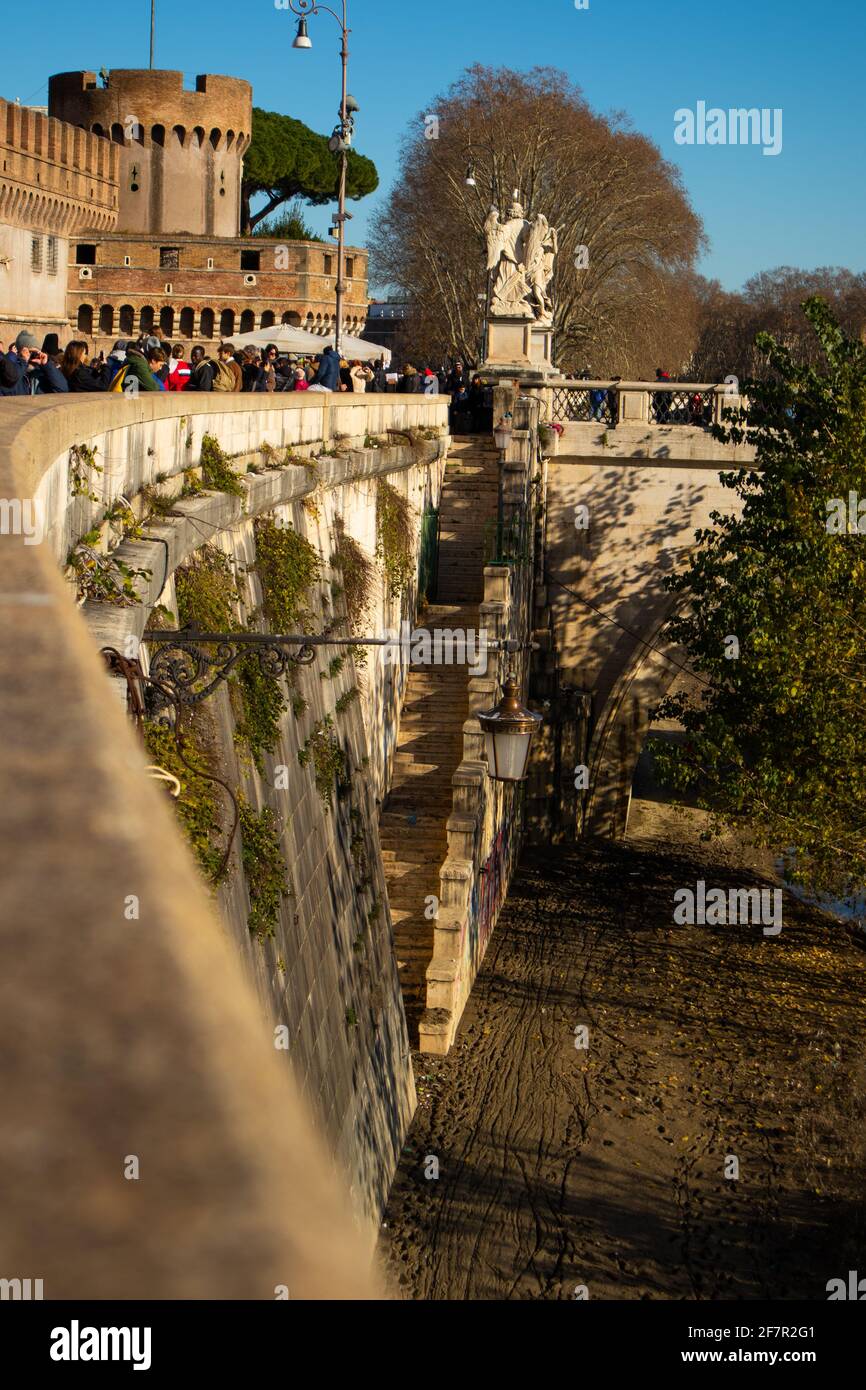 Views of Castel Sant'Angelo, Lungotevere Castello, Roma, Italy Stock ...