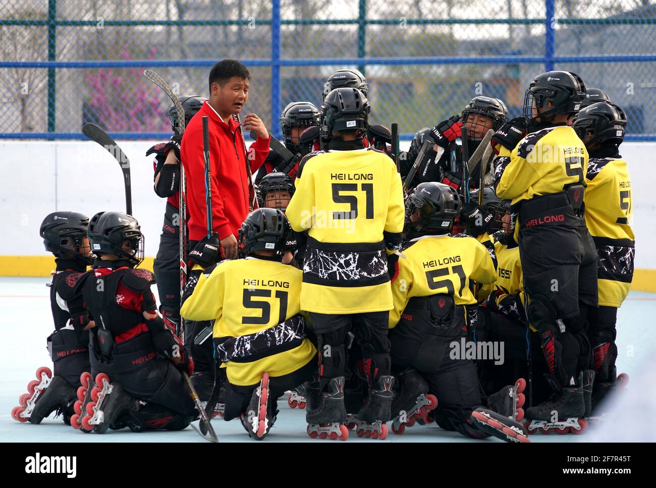 Ice hockey coach instructions hi-res stock photography and images - Alamy