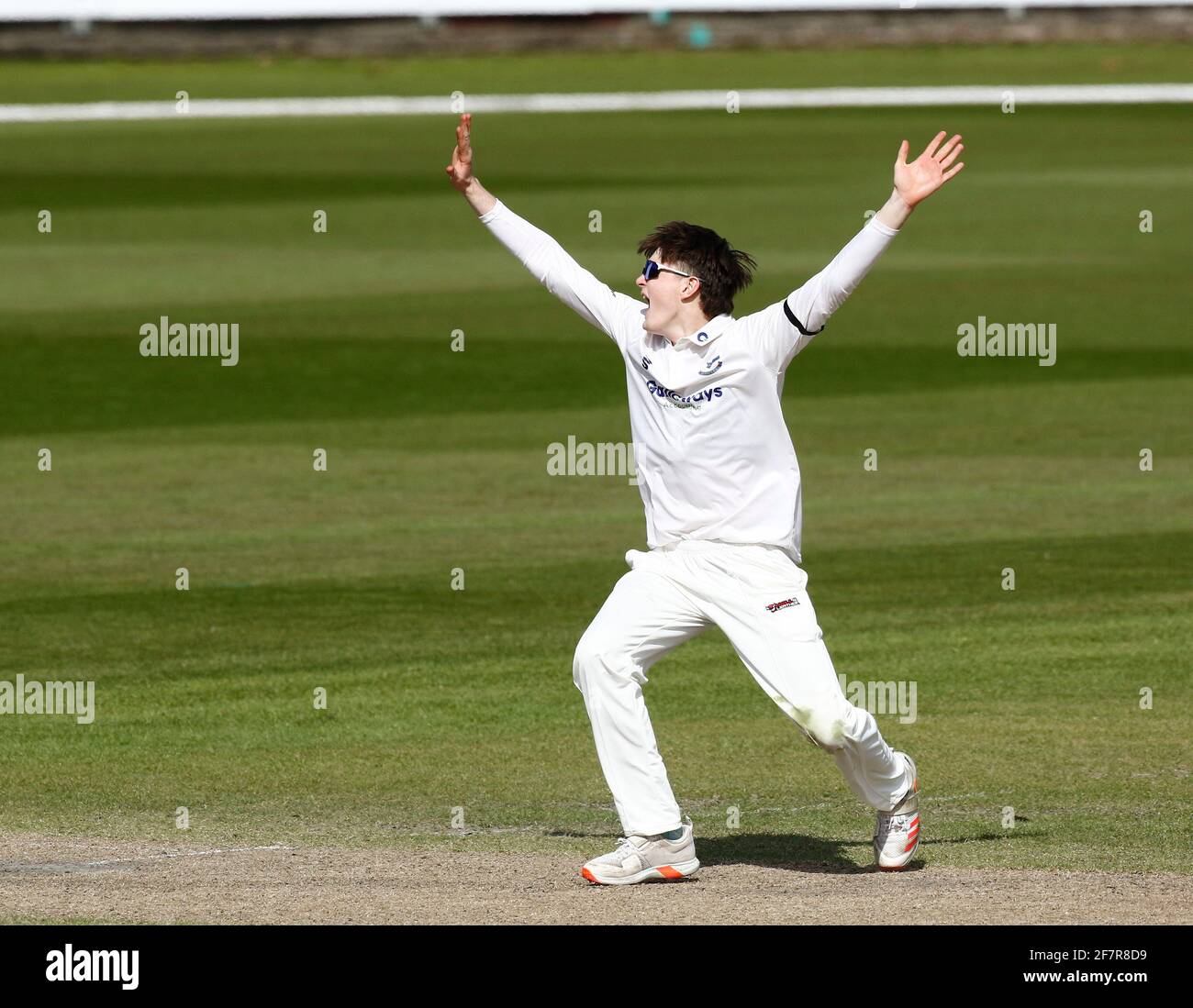 English county cricket hi-res stock photography and images - Alamy