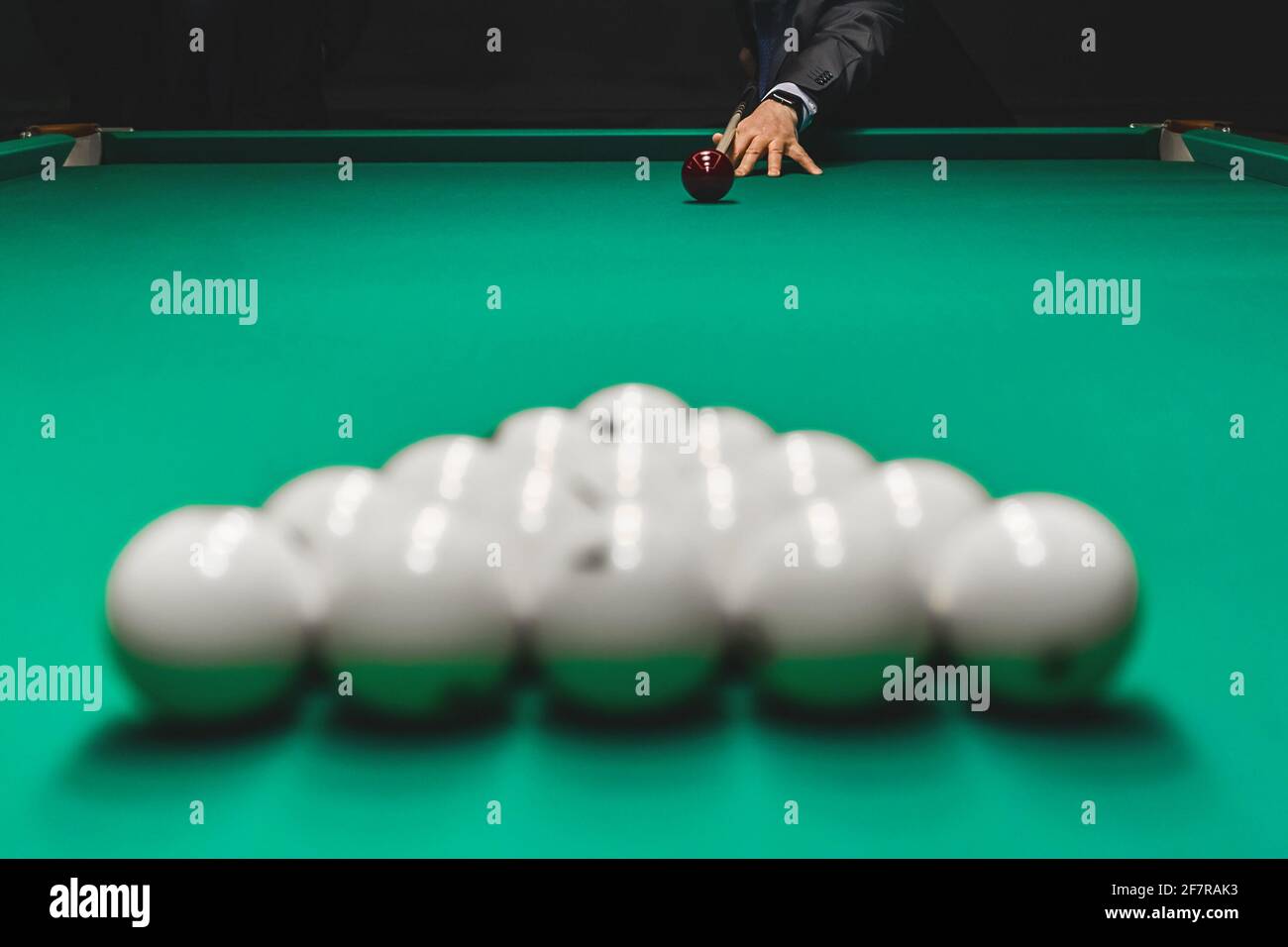 Hand snooker balls hi-res stock photography and images - Alamy