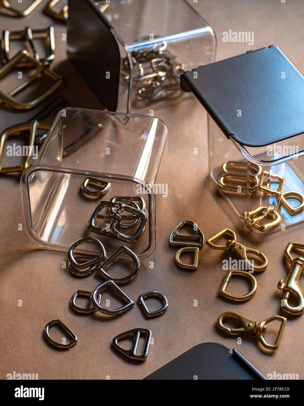 Brasshardware hi-res stock photography and images - Alamy