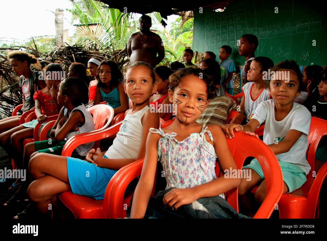 Amazon rainforest children indians hi-res stock photography and images ...