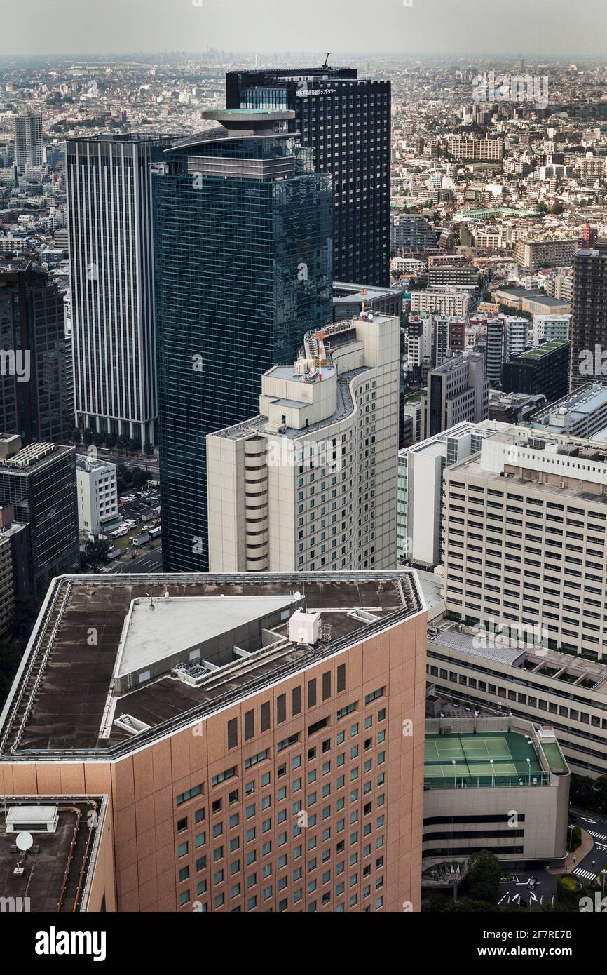 Vertical aerial view of some of the Nishi-Shinjuku skyscrapers, Tokyo ...