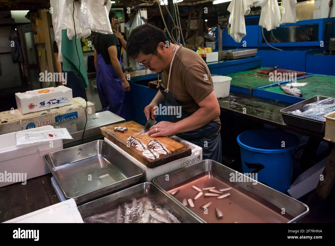 Fishmonger fish box hi-res stock photography and images - Alamy