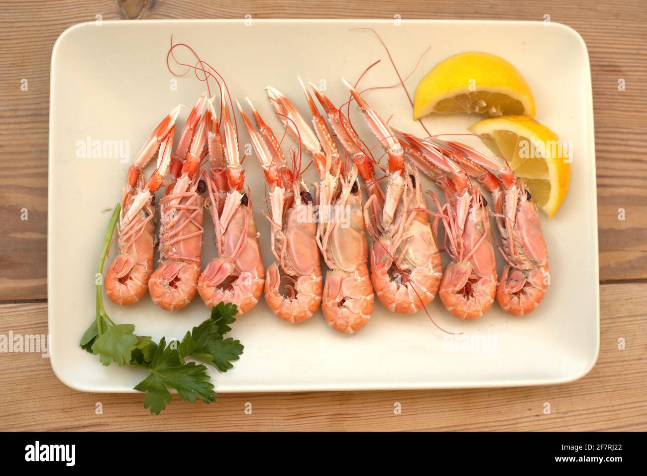 Lobster lemon greek hi-res stock photography and images - Alamy