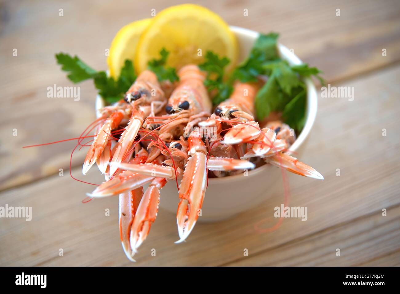 Lobster lemon greek hi-res stock photography and images - Alamy