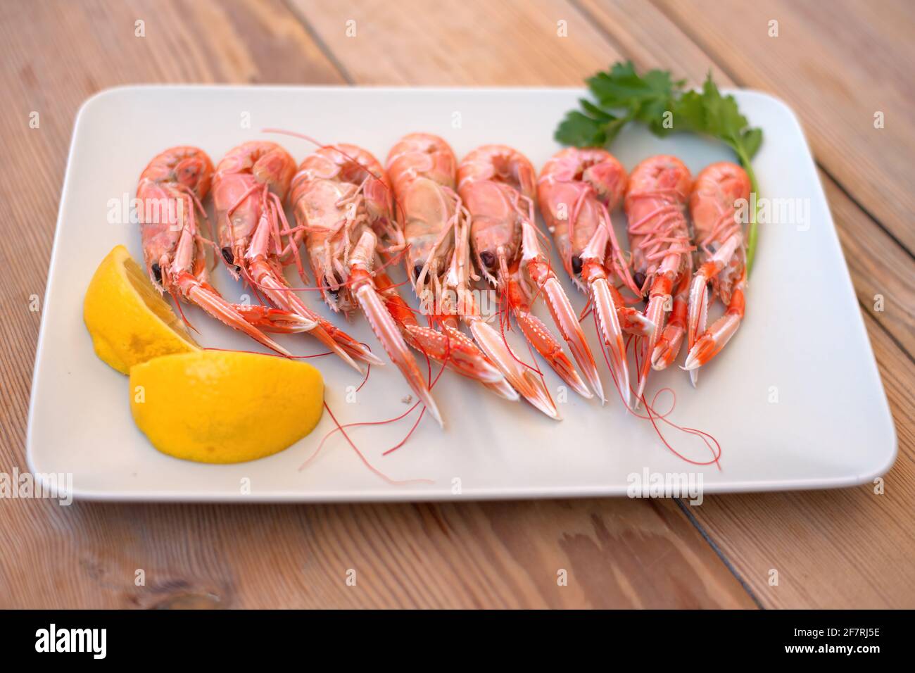 Lobster lemon greek hi-res stock photography and images - Alamy