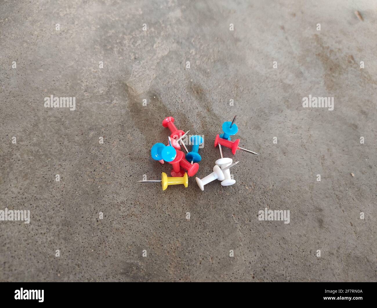 Push pins on the floor hi-res stock photography and images - Alamy