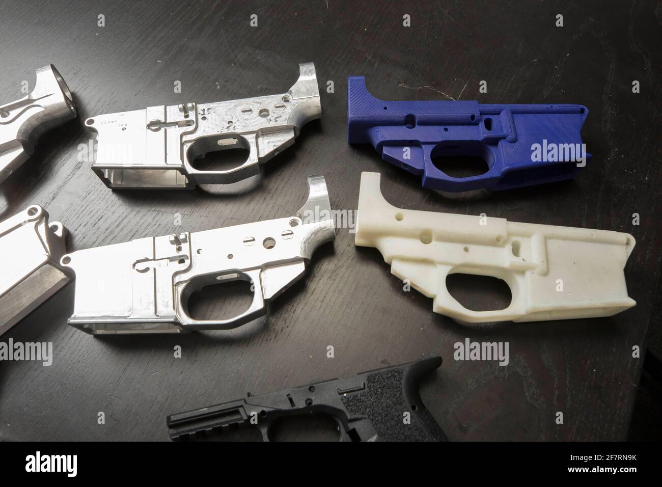 3d printed gun hi-res stock photography and images - Alamy