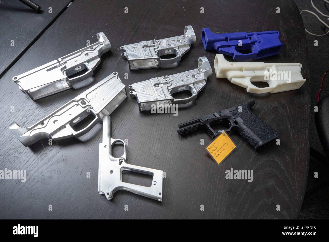 3d gun hi-res stock photography and images - Alamy