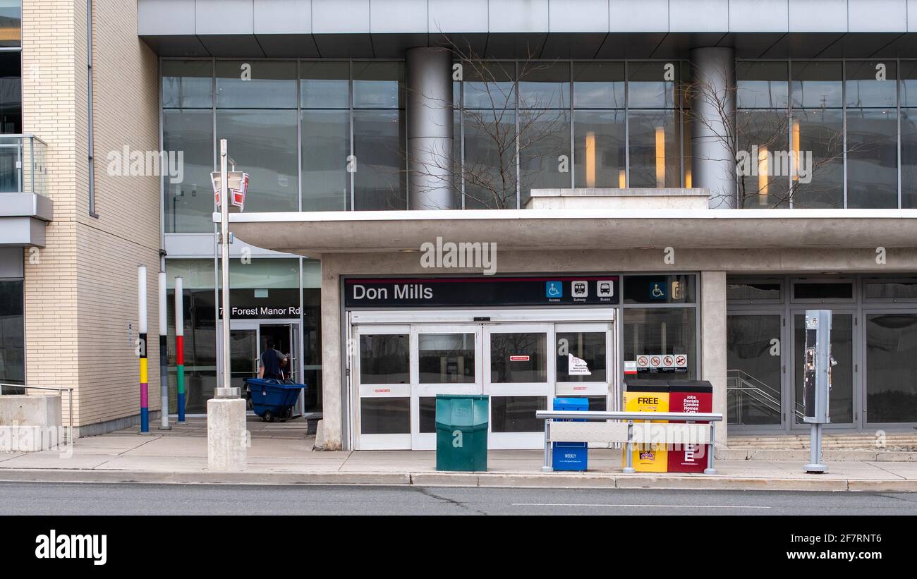 Toronto transportation commission hi-res stock photography and images ...