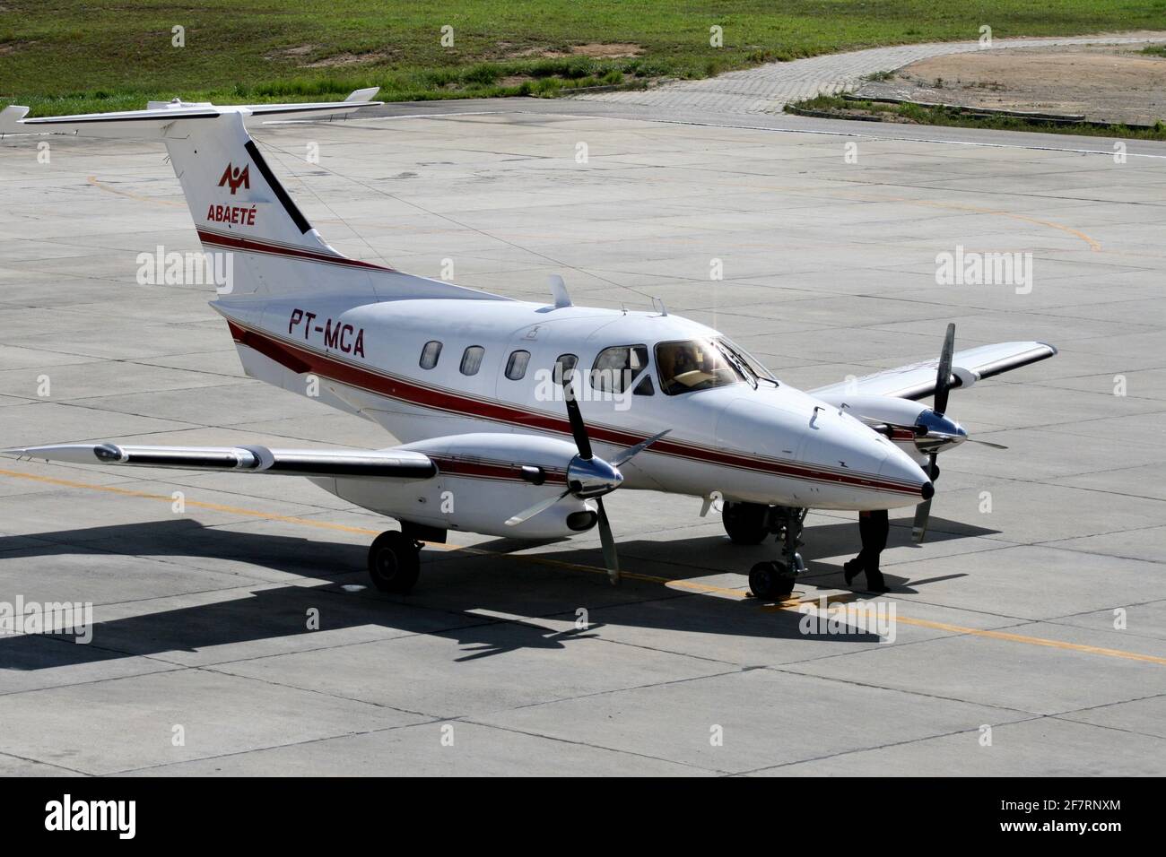 Embraer emb 121 xingu hi-res stock photography and images - Alamy