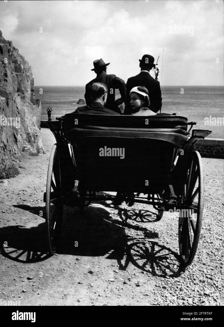 Horse drawn carriage sark island hi-res stock photography and images ...