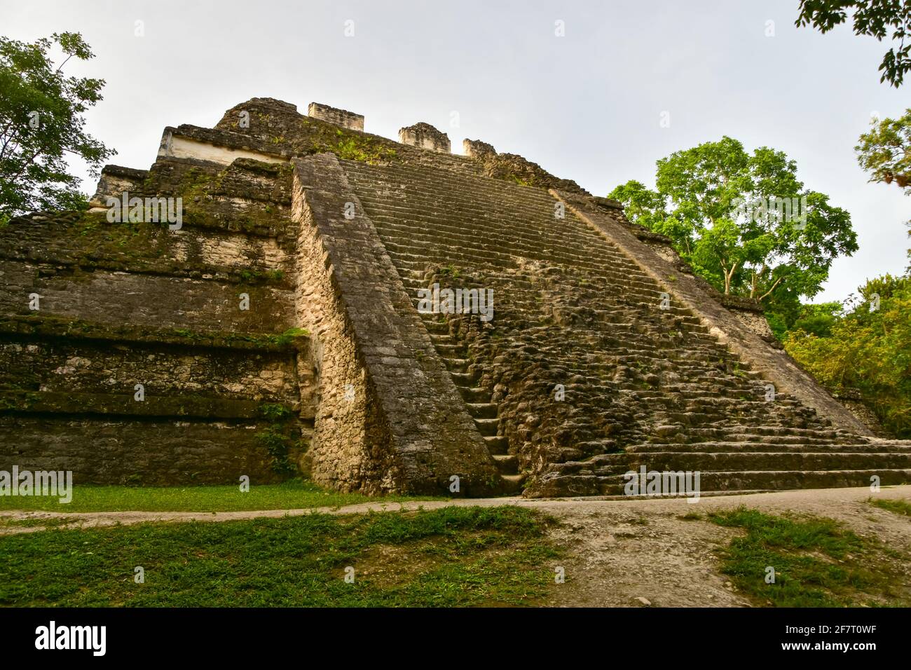 Templo Talud-Tablero at Tikal, Guatemala Stock Photo - Alamy