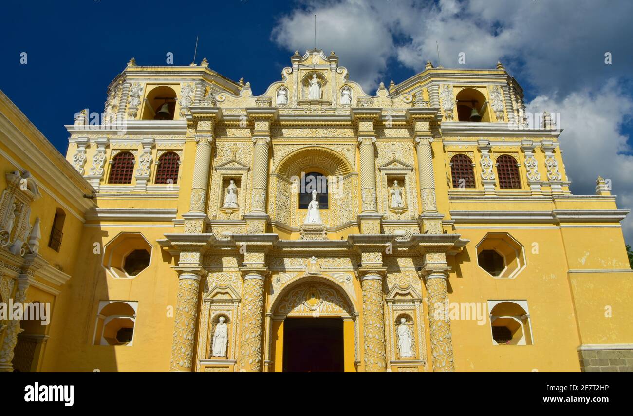 Iglesia church guatemala city hi-res stock photography and images - Alamy