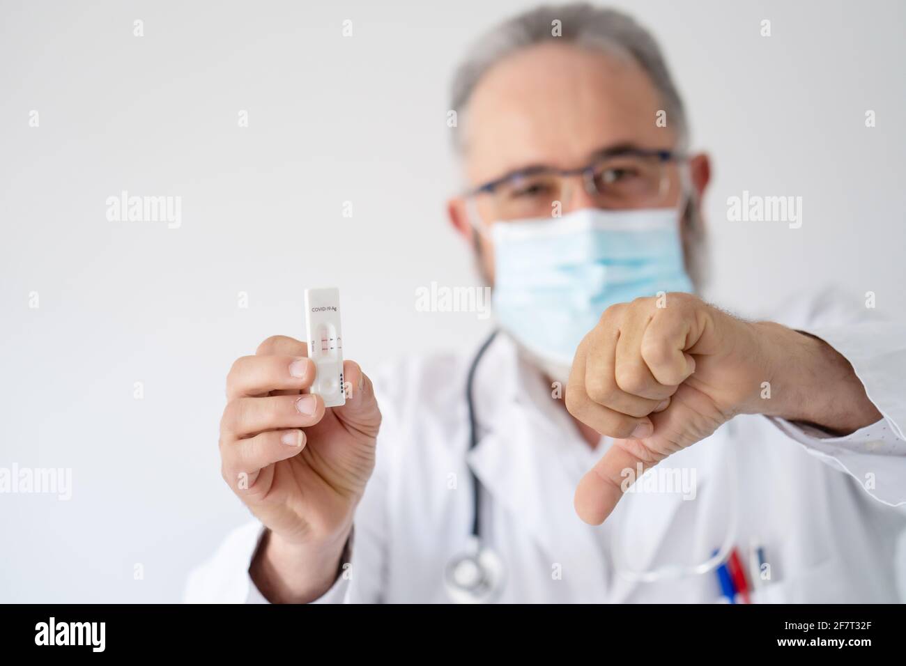 Positive pcr result hi-res stock photography and images - Alamy